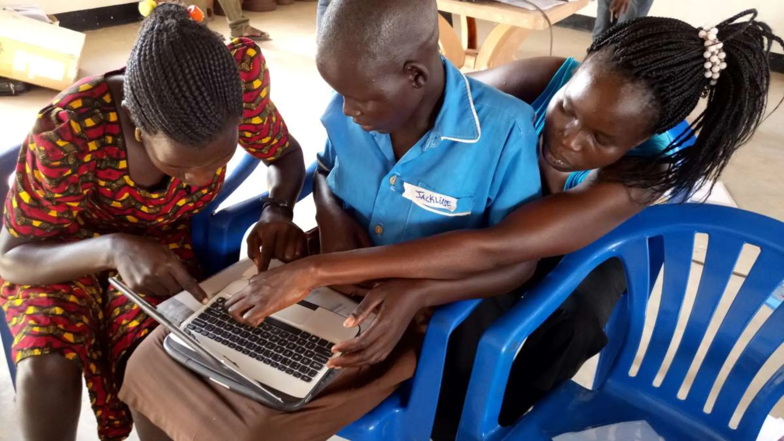 Uganda To Provide Speedy Internet For Refugees - infrastructure.go.ug